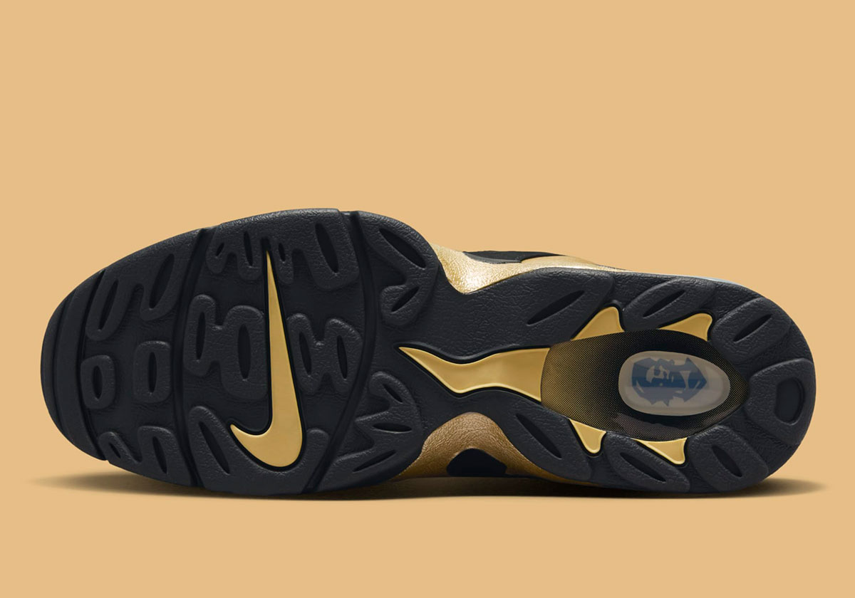 Nike Air DT Max '96 "Colorado Away" HM9236-100 | SneakerNews.com