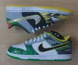 Nike "What The Duck" Dunk Low Oregon Ducks Of A Feather | SneakerNews.com