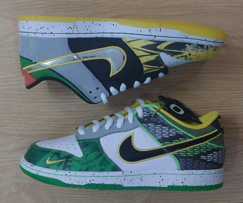 Nike "What The Duck" Dunk Low Oregon Ducks Of A Feather | SneakerNews.com