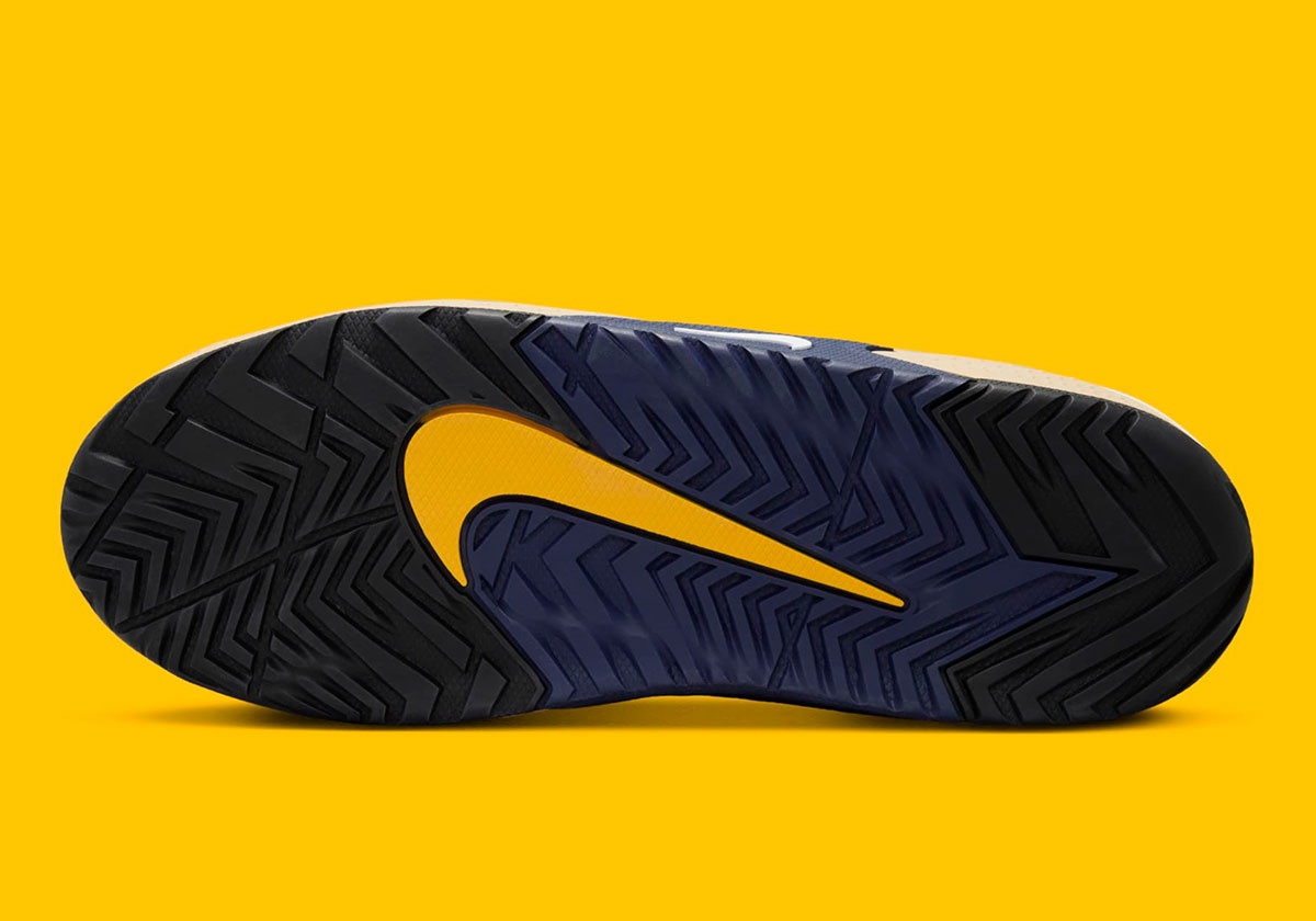 Nike Jam Train "White/Midnight Navy/University Gold" FN0314-100 ...