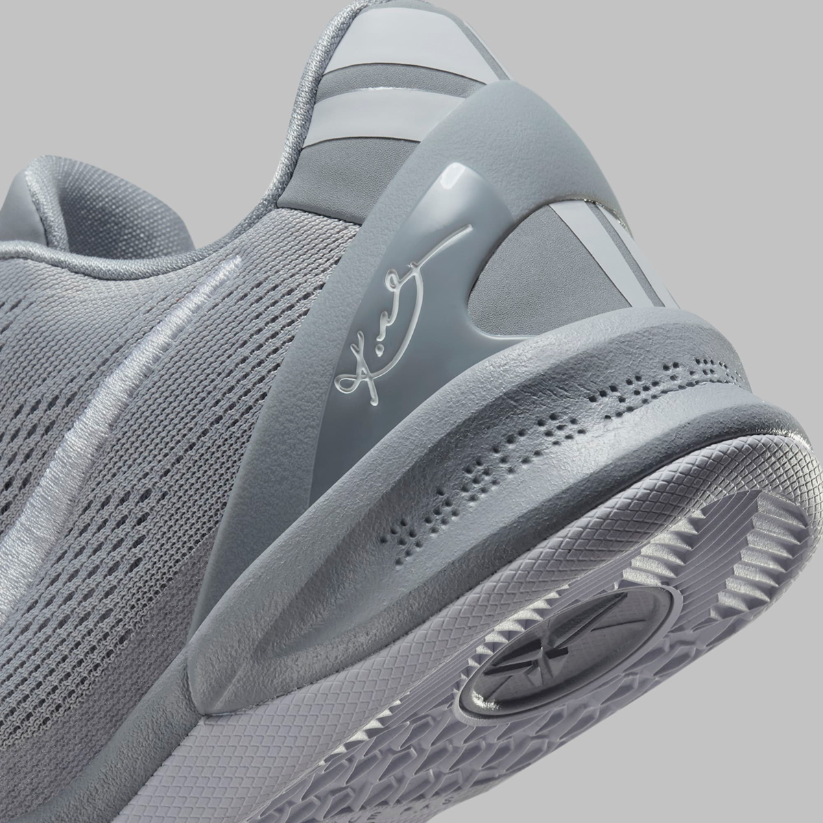 Nike Kobe 8 Protro Team Bank GS Sizes | SneakerNews.com