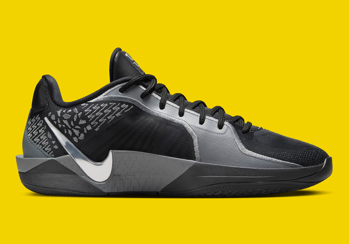 Nike Sabrina 2 "Mirrored" FQ2174-001 Release Date | SneakerNews.com