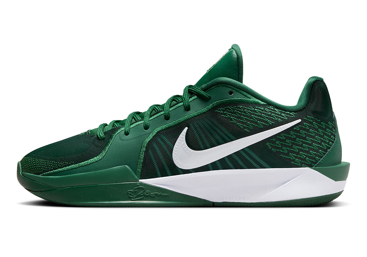 Nike Sabrina 2 TB Team Bank Release Date | SneakerNews.com