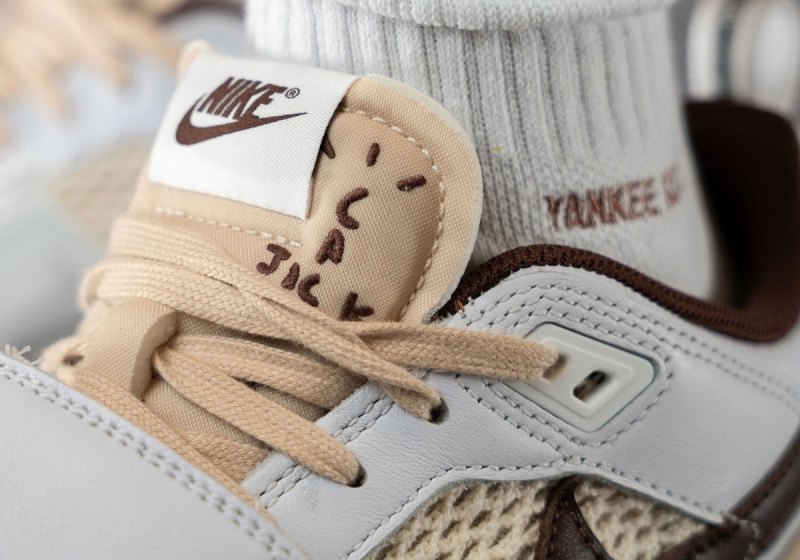 Travis Scott Nike Zoom Field Jaxx "Light Chocolate" HQ3073-100 ...