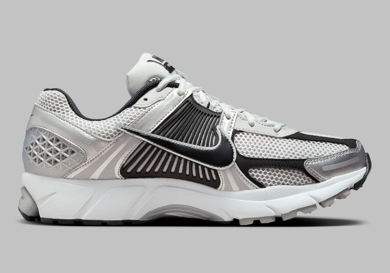 Nike Zoom Vomero 5 "Metallic Silver" FJ4151-004 | SneakerNews.com