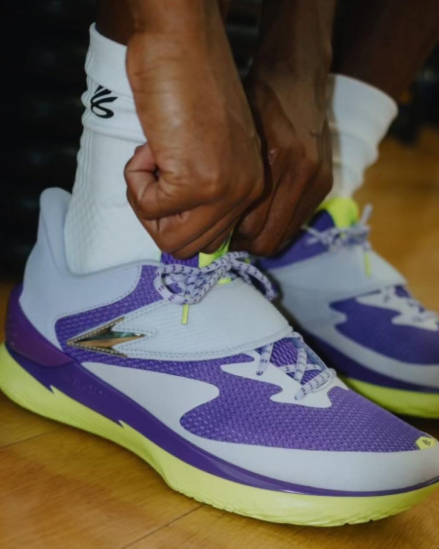 Curry Fox 1 - De'Aaron Fox Shoes | SneakerNews.com