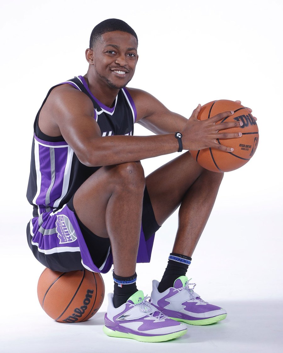 Curry Fox 1 First Look - De'Aaron Fox Shoes | SneakerNews.com