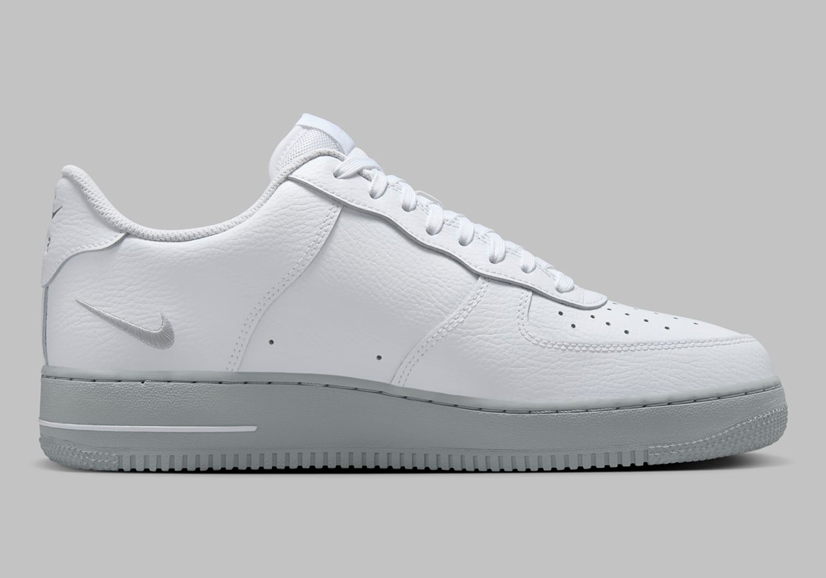 Light Smoke Grey Air Force 1 HV6418-100 | SneakerNews.com