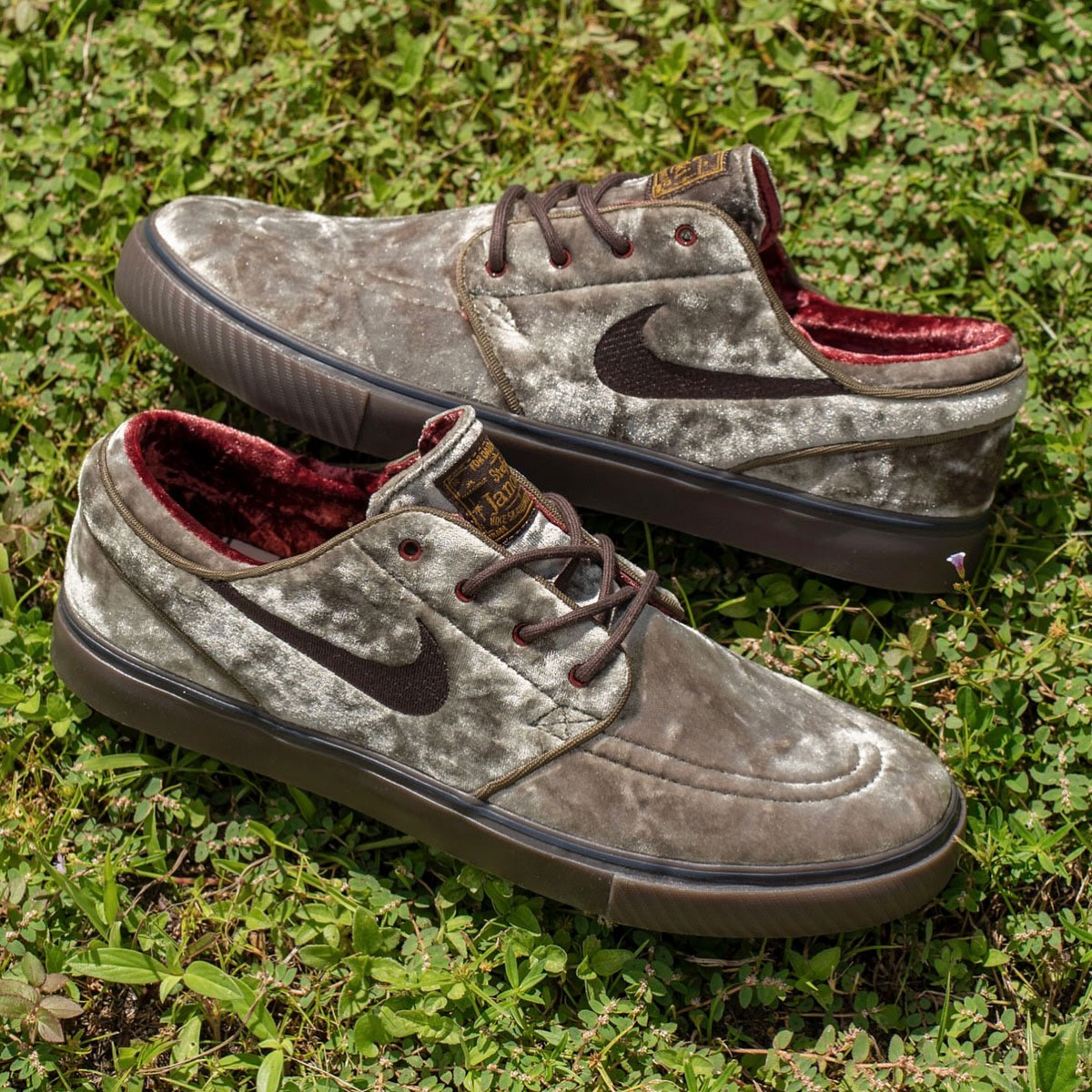 City Of Cinema Nike SB Janoski FZ1302-200 | SneakerNews.com