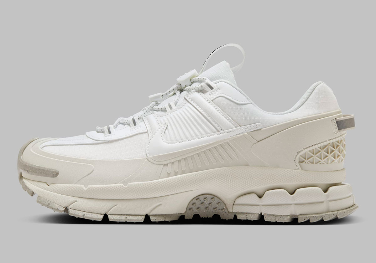 Nike Zoom Vomero 5 Roam "Summit White" HV5951-100 | SneakerNews.com