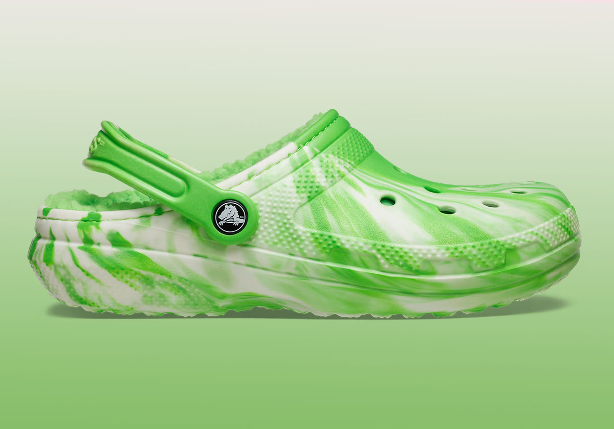 Pet Crocs For Dogs - Official Release Info | SneakerNews.com