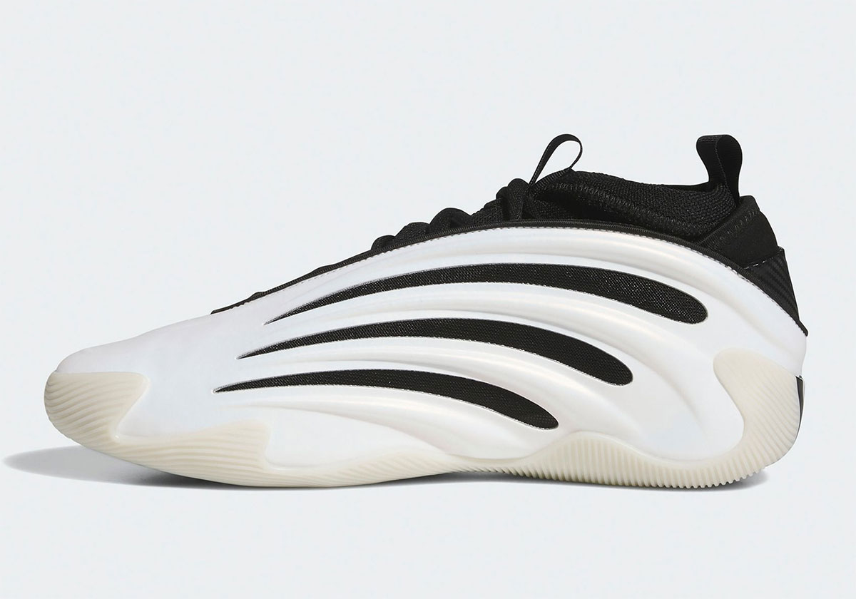 adidas Harden Vol. 9 "Pearlized" JR2504 | SneakerNews.com