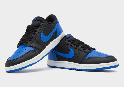 Travis Scott Field Jaxx Leche Blue HQ3072-400 | SneakerNews.com