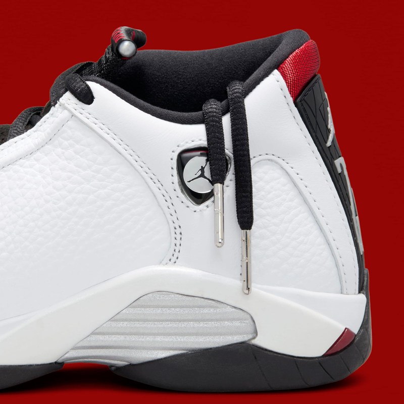 Air Jordan 14 GS "Black Toe" 487524-160 | SneakerNews.com