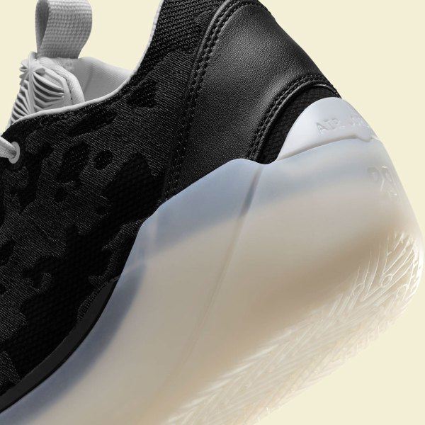 Air Jordan 39 Barons FQ0213-010 | SneakerNews.com