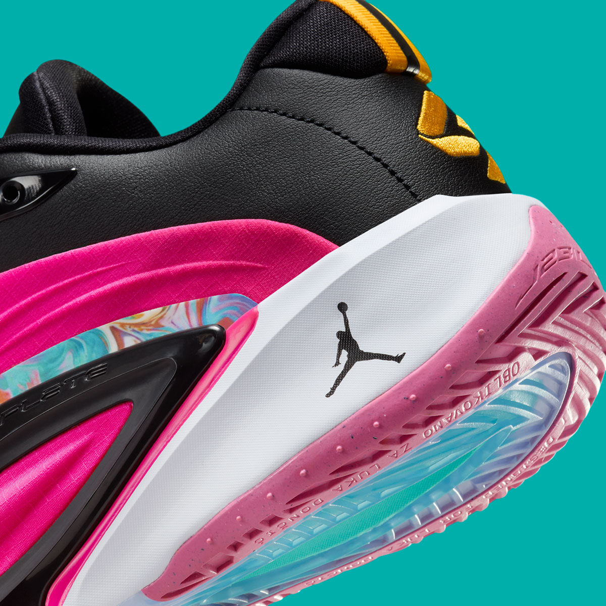 Jordan Luka 3 "Imaginarium" FQ1284-400 | SneakerNews.com