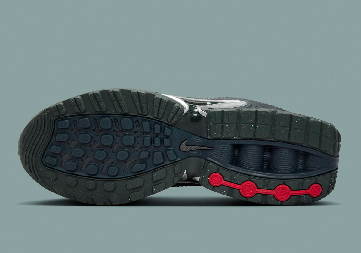 Nike Air Max Dn "Black/Metallic Silver" DV3337-202 | SneakerNews.com