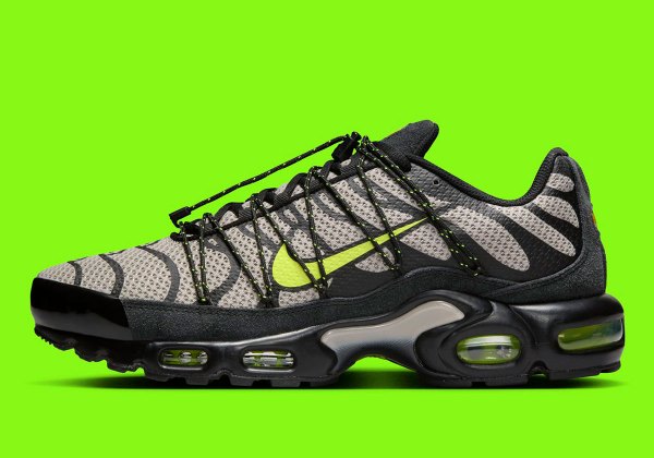 Nike Air Max Plus Utility Volt FD0670-003 | SneakerNews.com