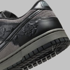 Nike Dunk Low "Black Roses" HF1986-001 | SneakerNews.com