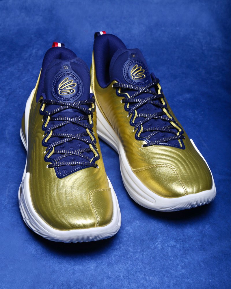 Stephen Curry UA Curry 12 "Gold Medal" PE | SneakerNews.com