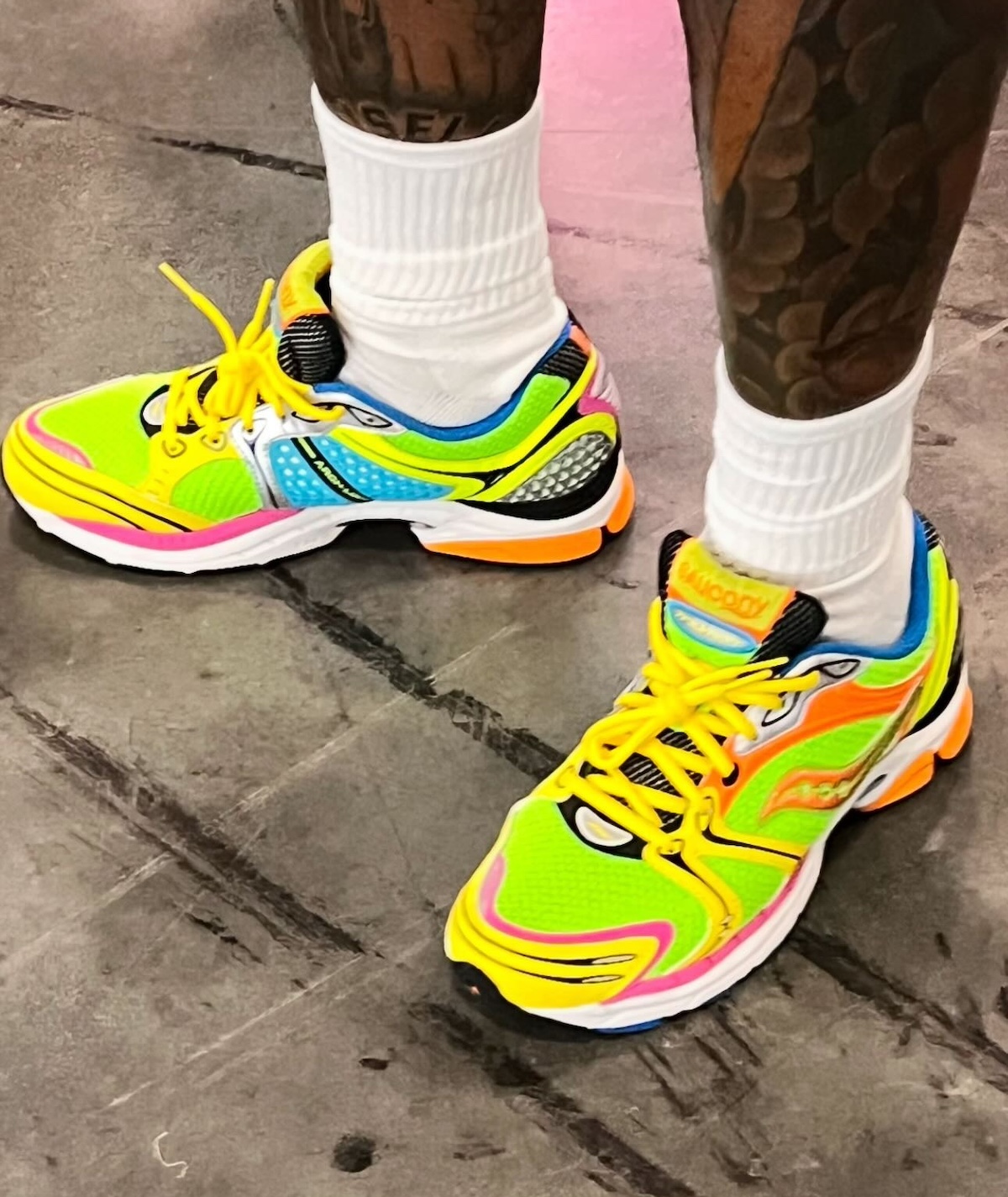 Westside Gunn Saucony Progrid Omni 9 Triumph 4 | SneakerNews.com