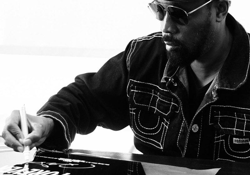 Wu-Tang Nike Dunk Promo Box | SneakerNews.com