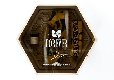 Wu-Tang Nike Dunk Promo Box | SneakerNews.com