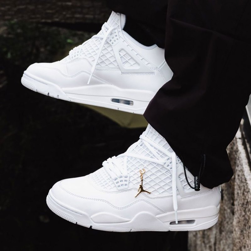 Air Jordan 4 "Net" Phantom Store List FN7251-107 | SneakerNews.com