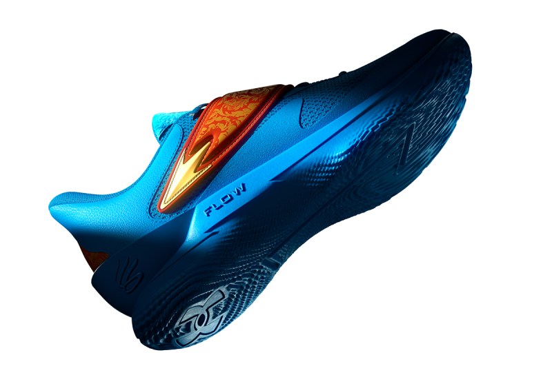 Curry Fox 1 "Happy Fox Day" 3028807-419 | SneakerNews.com