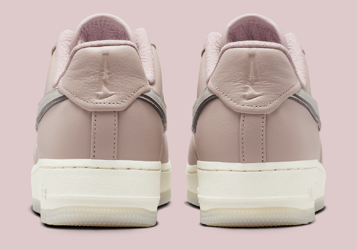 Maniére Air Force 1 Release Info FD6900-200 | SneakerNews.com