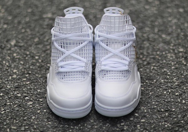 Air Jordan 4 Net "Phantom" FN7251-107 | SneakerNews.com