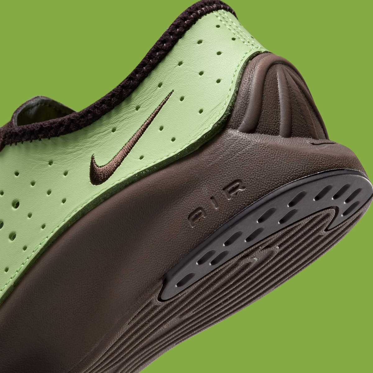 Nike Air SuperFly 2025 Release Date | SneakerNews.com