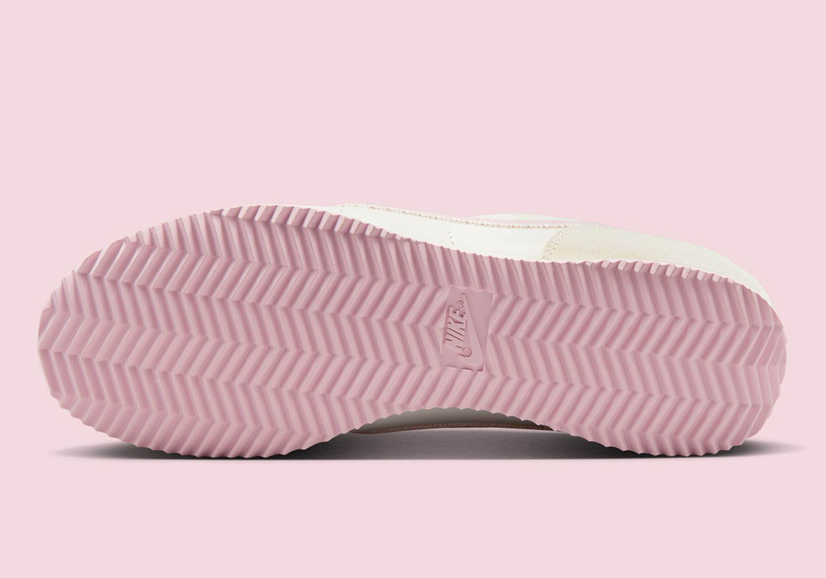 Nike Cortez Valentine's Day HV6012-161 | SneakerNews.com