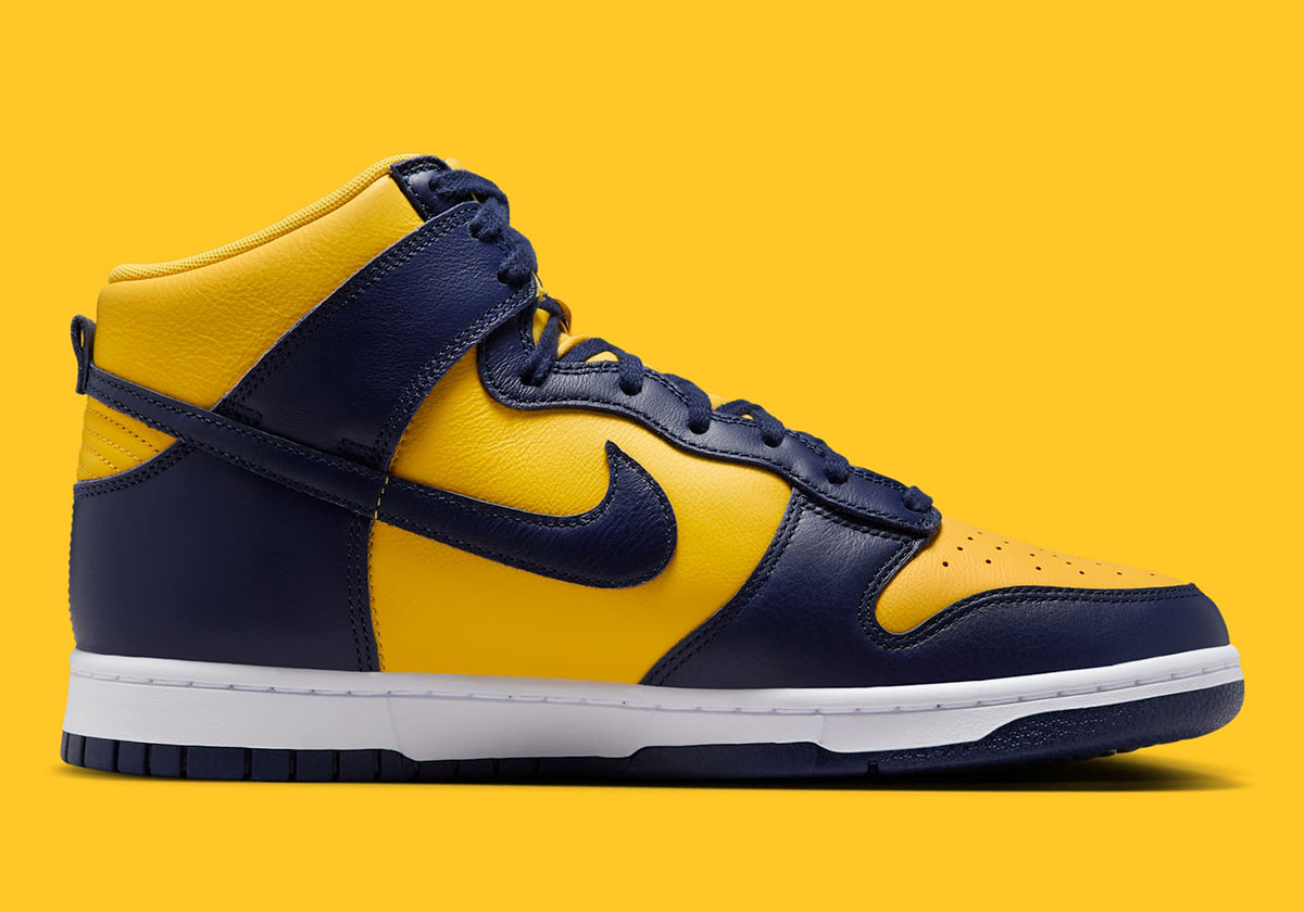 Nike Dunk High Michigan HF3143-700 | SneakerNews.com