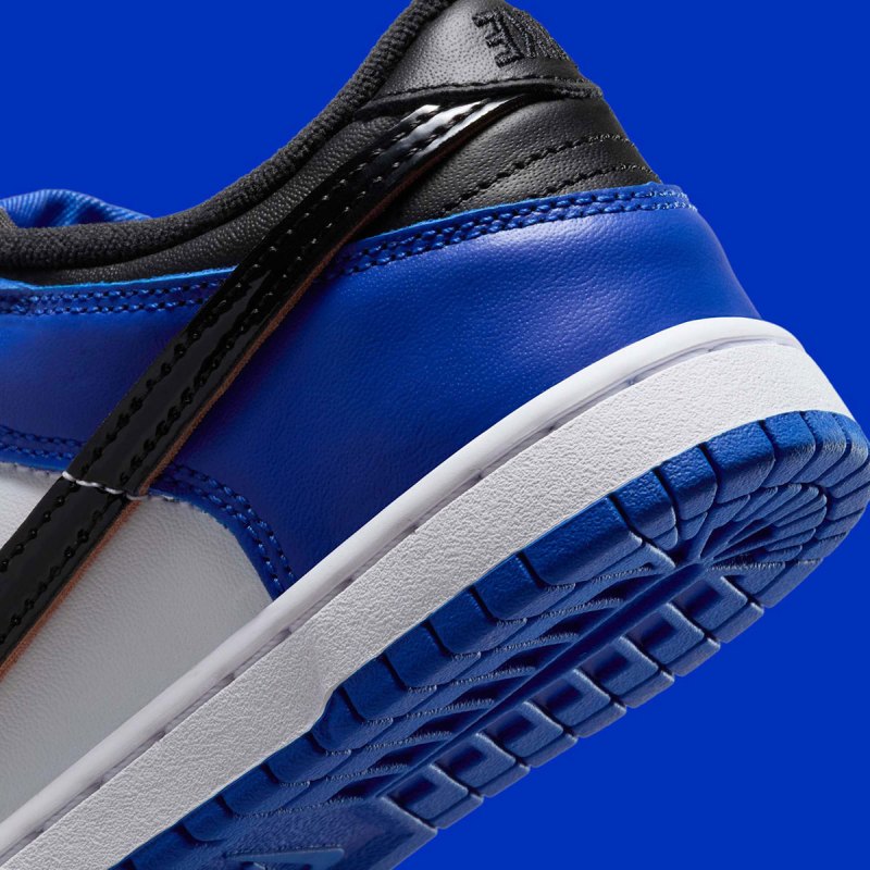 Knicks Nike Dunk Low Reverse Branding | SneakerNews.com