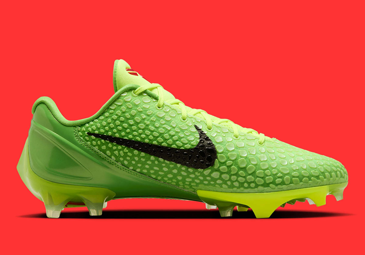 Nike Kobe 6 Grinch Vapor Edge Cleats FQ7645-300 | SneakerNews.com