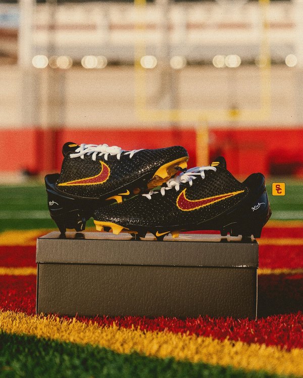 Nike Kobe 6 USC Cleat | SneakerNews.com