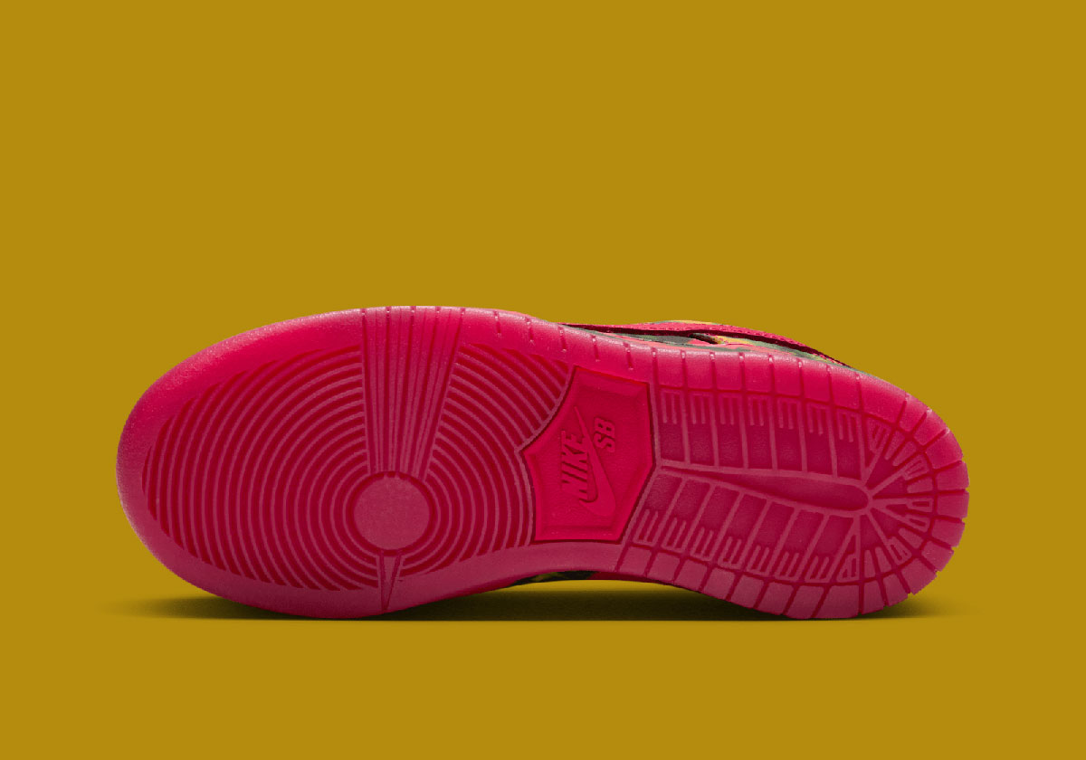 Wizard Of Oz Dunks Store List | SneakerNews.com