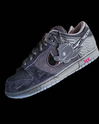 Nike What The Duck Dunk Oregon Black | SneakerNews.com