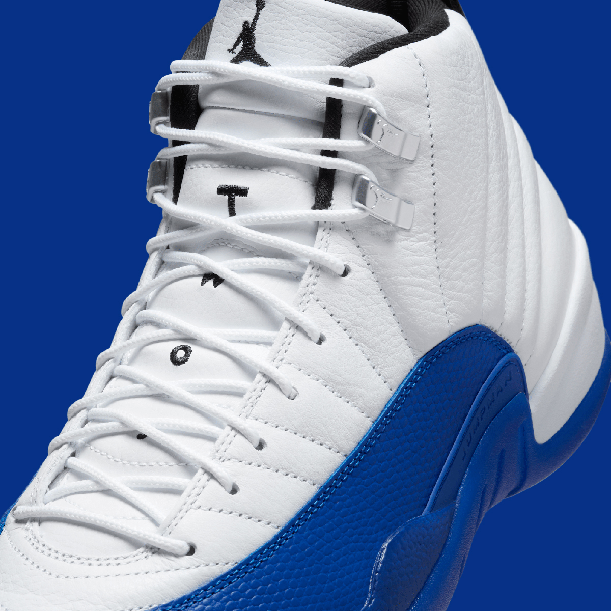 Jordan 12 Blueberry Store List | SneakerNews.com