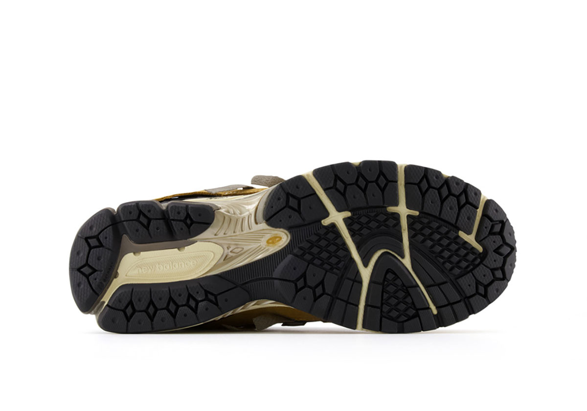 New Balance 1906A Great Plains U1906AA | SneakerNews.com