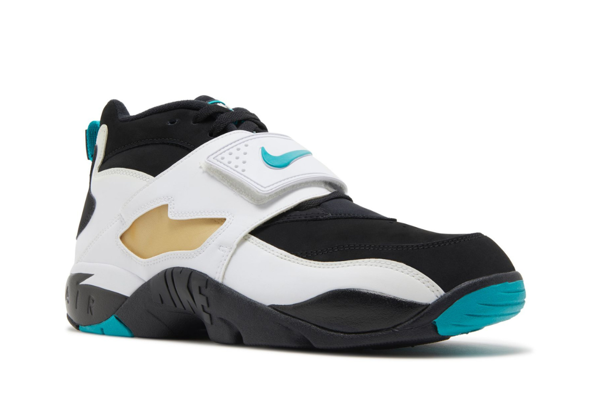 Nike Air Diamond Turf Emerald IB2240-001 | SneakerNews.com