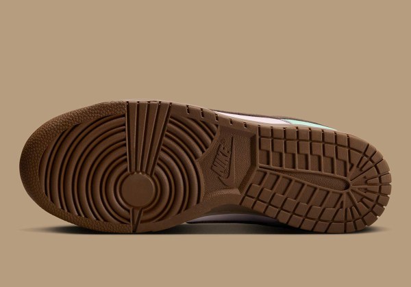Nike Dunk Low "Mint Chocolate" IH0821-679 | SneakerNews.com