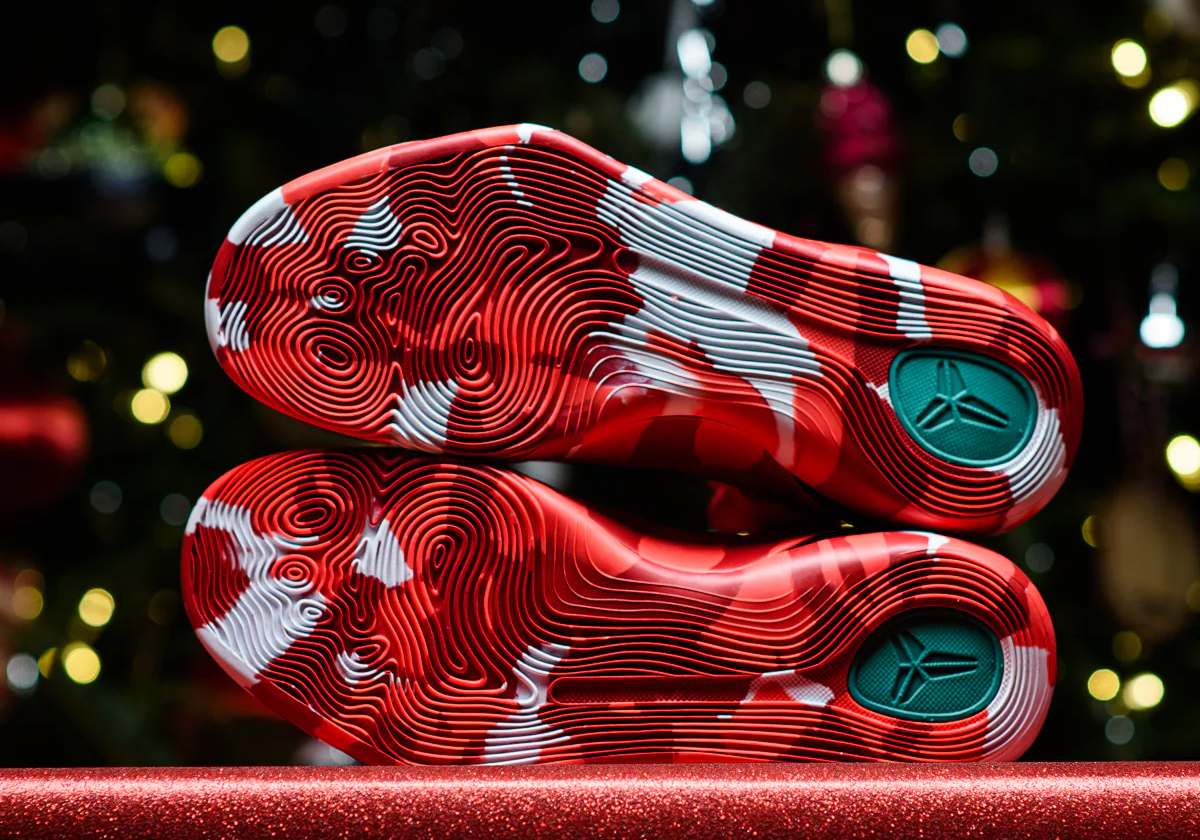 Nike Kobe 9 Protro "Christmas" FZ7335-600 Store List | SneakerNews.com