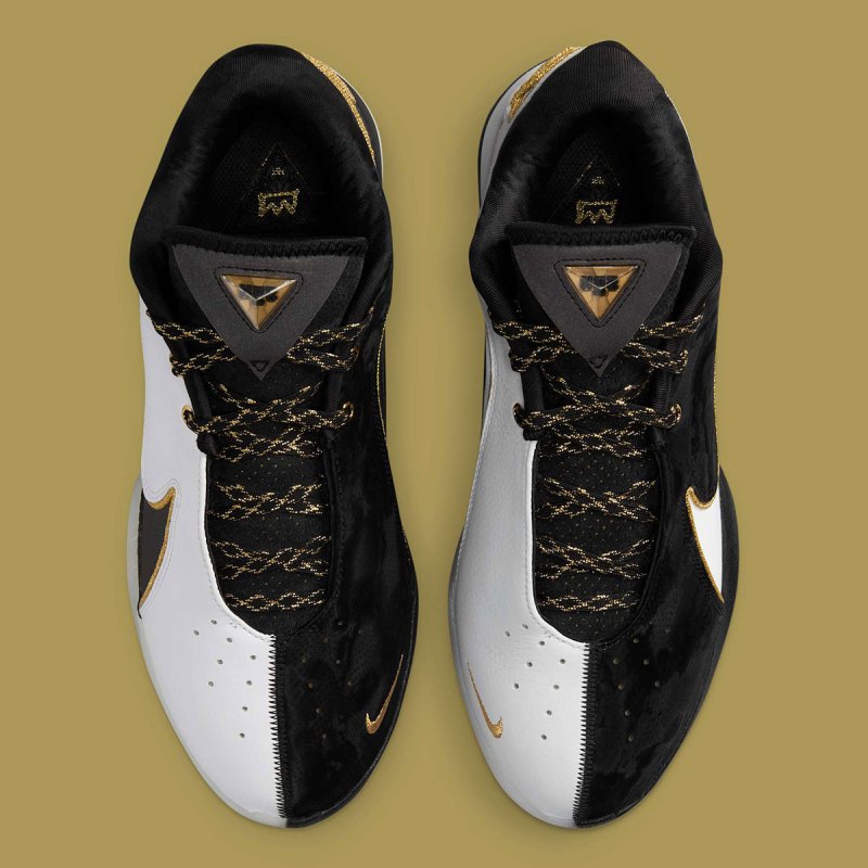 Nike LeBron 22 "Mogul" HV8454-100 | SneakerNews.com