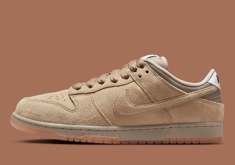 Nike SB Dunk Low Parachute Beige HJ0367-200 | SneakerNews.com