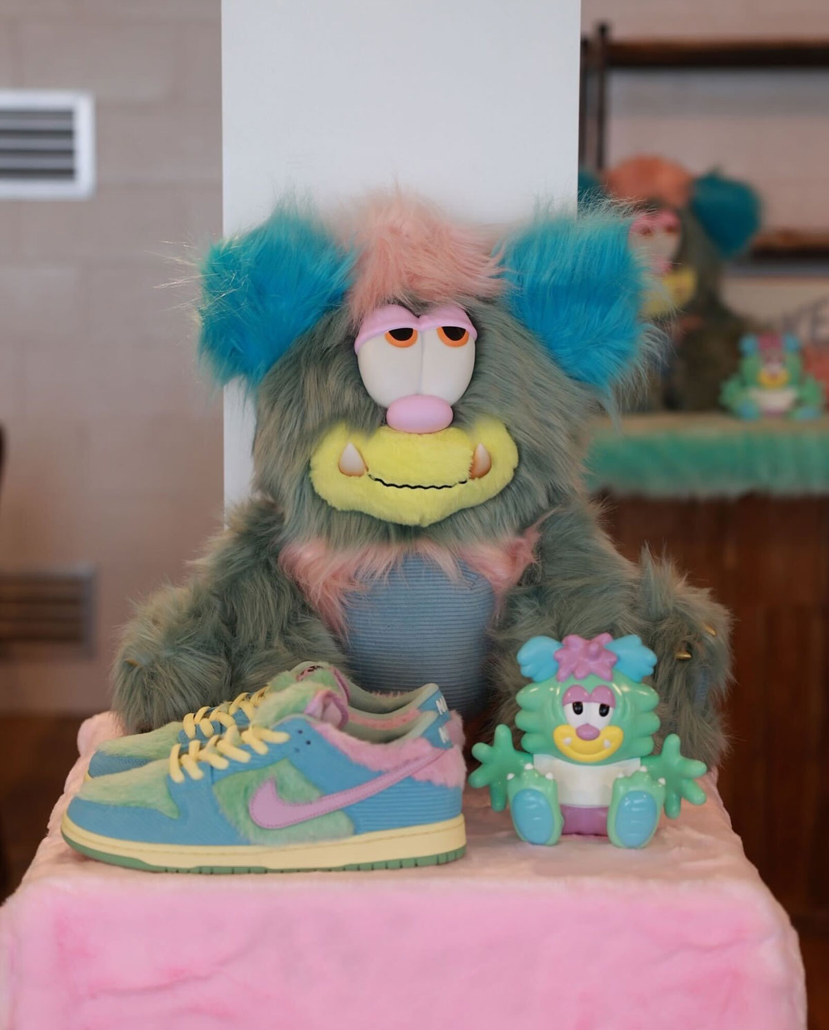 Verdy Nike SB Dunk Low "Visty" Complex Miami | SneakerNews.com