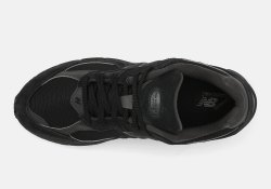 New Balance 2002R Black Cat U2002RBL | SneakerNews.com