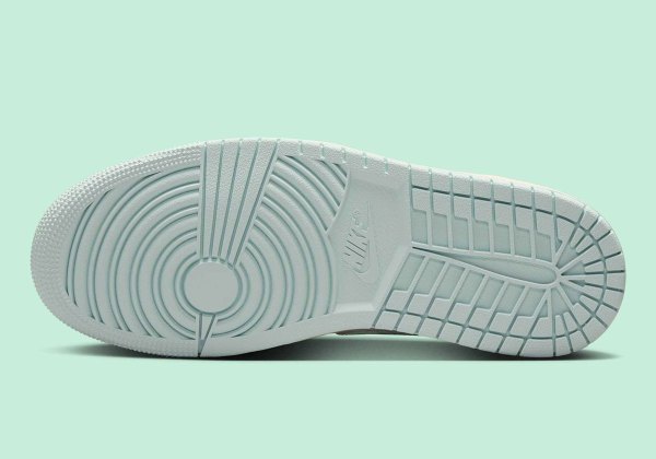 Air Jordan 1 Low Seafoam DC0774-134 | SneakerNews.com
