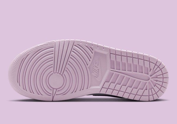 Air Jordan 1 Mid "Indigo Haze/Doll/White" BQ6472-510 | SneakerNews.com.